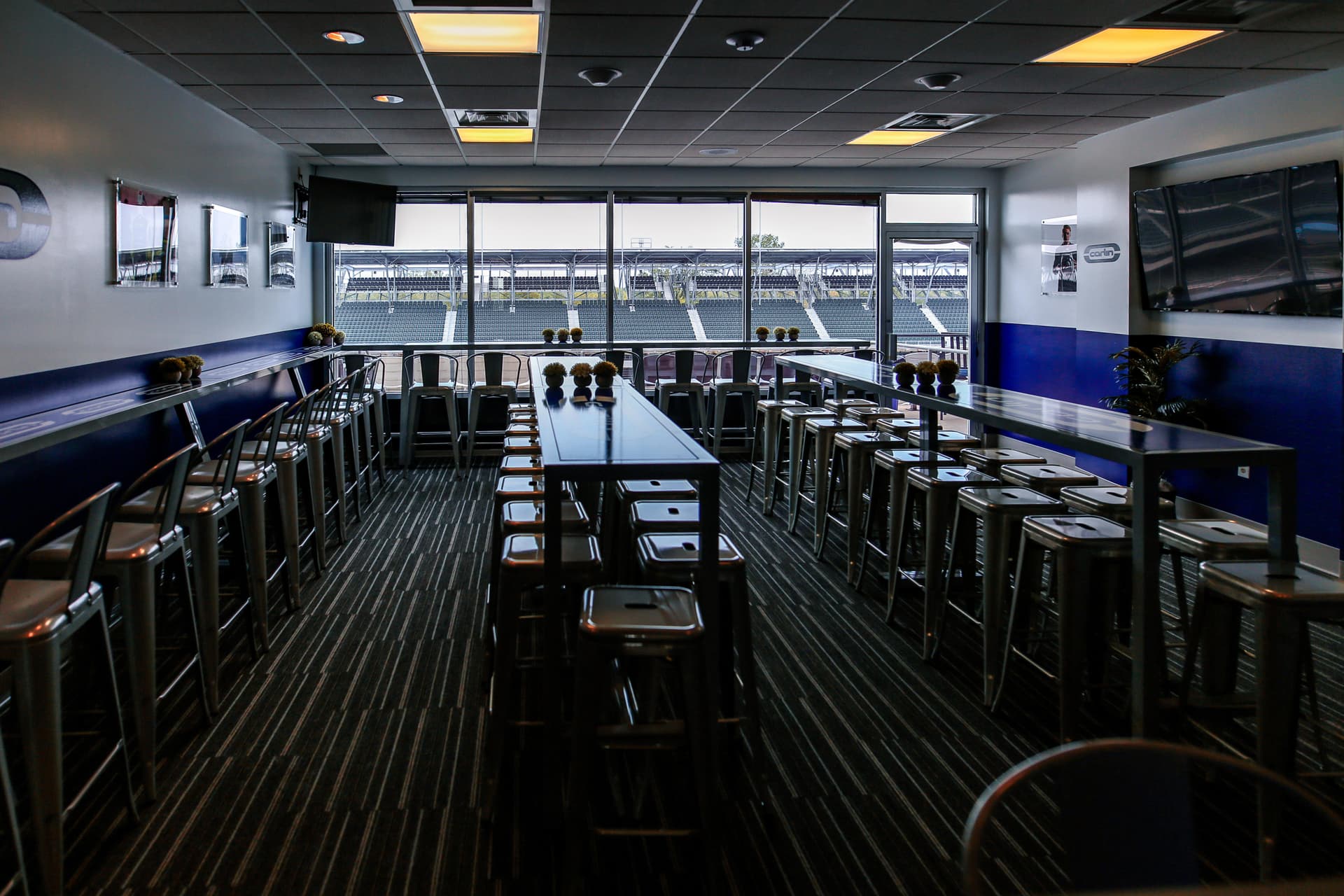 Indianapolis Motor Speedway Suites and Premium Seats | SuiteHop